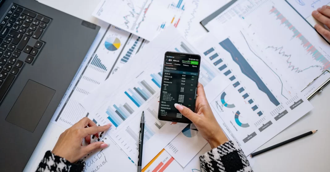Experian Launches AI Operating System for Finance